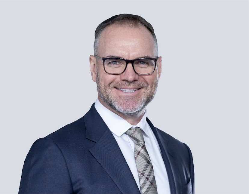 David Hadley: Senior Management- Chief Executive Officer | NMC Healthcare